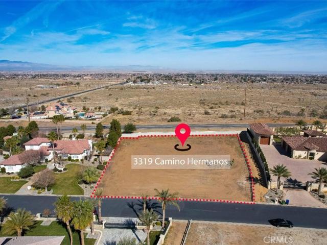 3319 Camino Hermanos