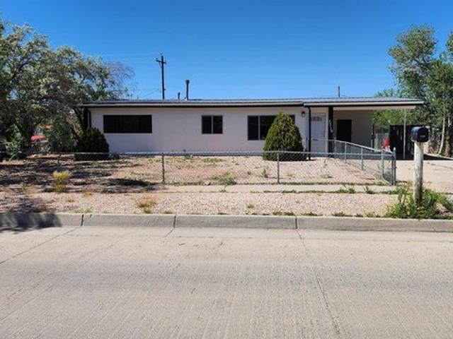 3319 Church Rock St, Gallup, NM 87301