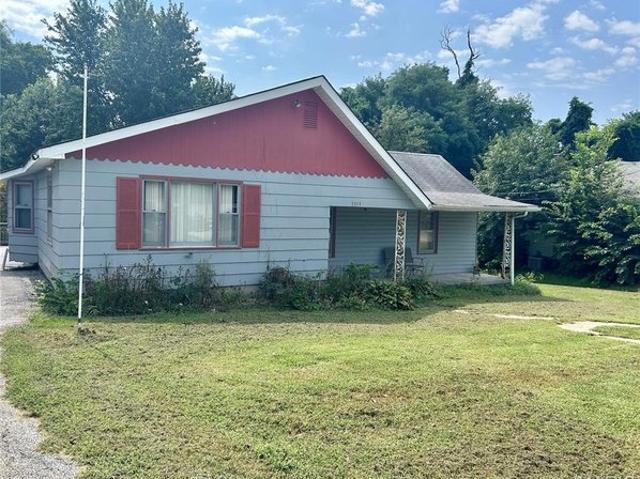 3319 Huber St, Alton, IL 62002