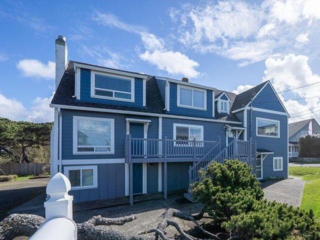 3310 NW Jetty Ave Apt 1, Lincoln City, OR 97367