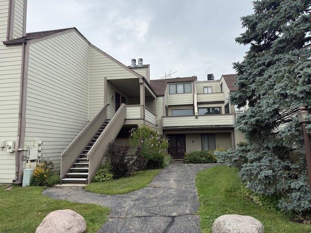 3310 Berwyn Ave Unit 222, North Chicago, IL 60064