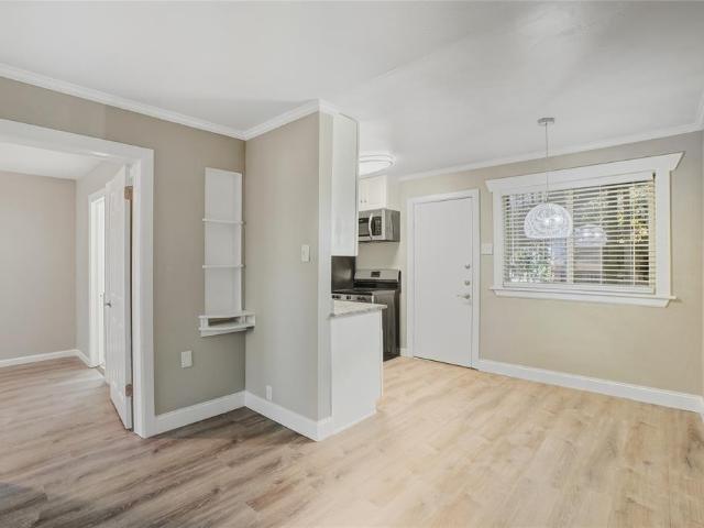 3310 Douglas Avenue # C