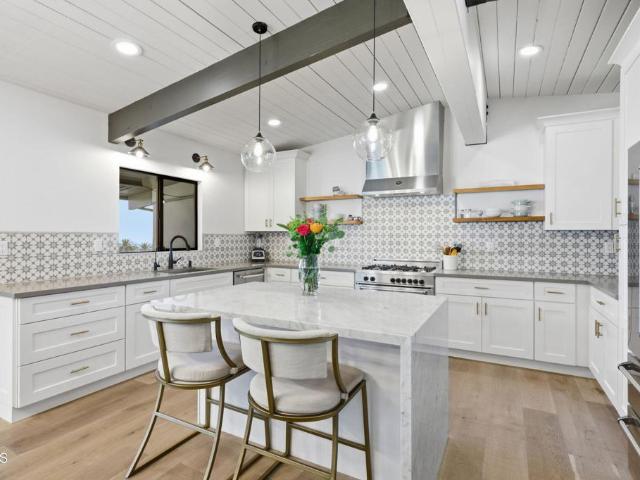 3310 Foothill Road