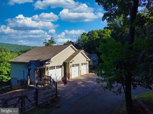 3310 Hawks Hill Lane