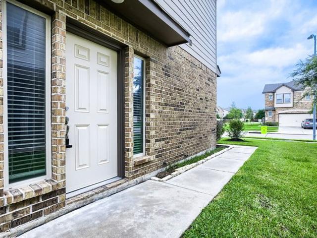 3310 Rainflower Springs Ln, Rosenberg, TX 77471