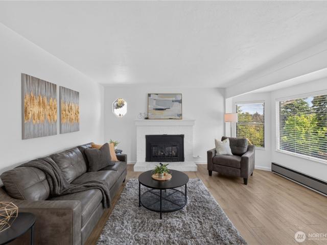 3310 SW 104th Street
