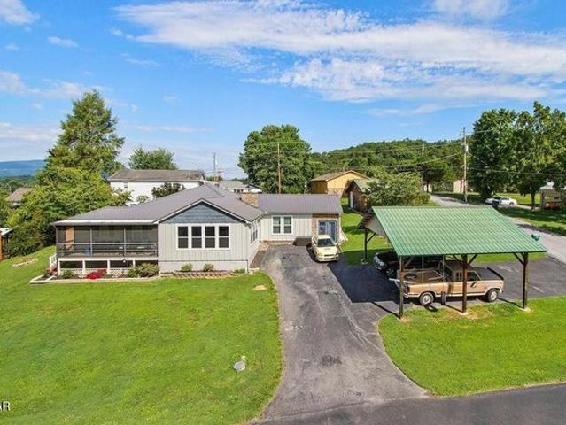 3310 Winston St, Pigeon Forge, TN 37863