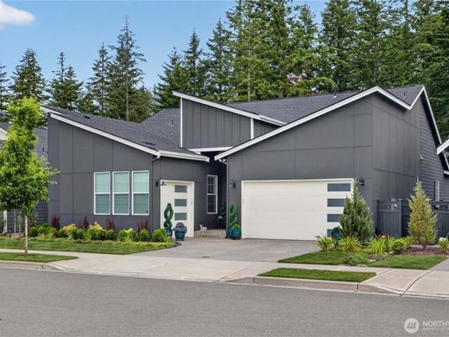 33110 Liberty Ave SE, Black Diamond, WA 98010