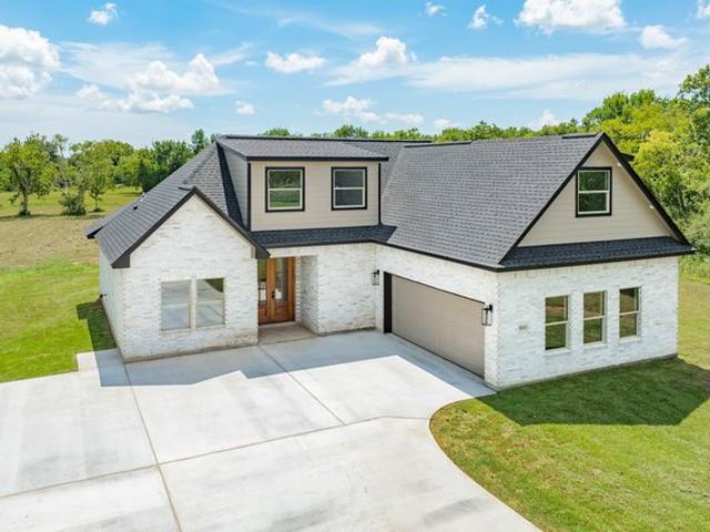 33111 Amberjack Dr, Richwood, TX 77515