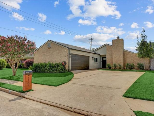 3311 Carmel Valley Dr, Missouri City, TX 77459