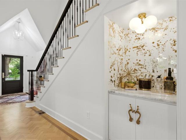3311 Greenbrier Drive