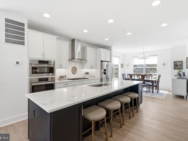 3311 Streamlet Ln, Laurel, MD 20724