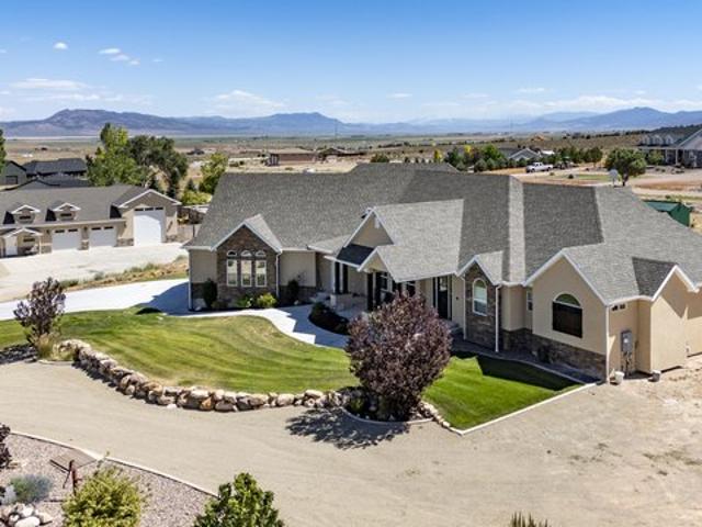 3311 W Allard Ranch Dr, Parowan, UT 84761