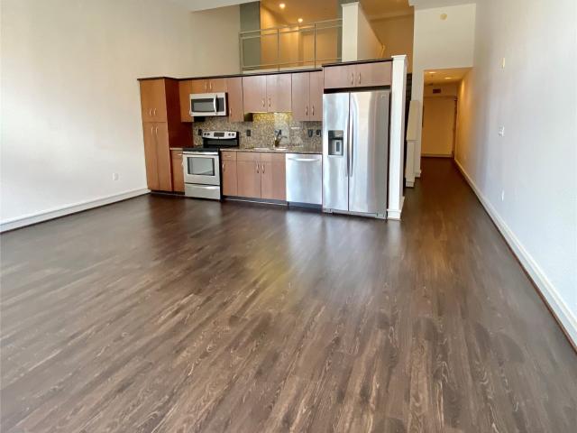 3311 Yupon Street 315