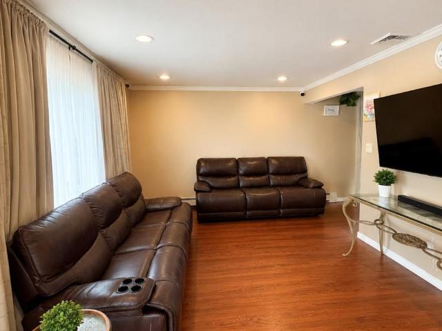 3311 2nd Street