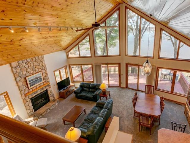 33120 Xenon Dr NW, Princeton, MN 55371