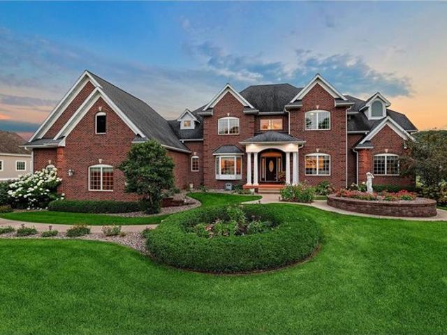 3312 Augusta Ln, Onalaska, WI 54650