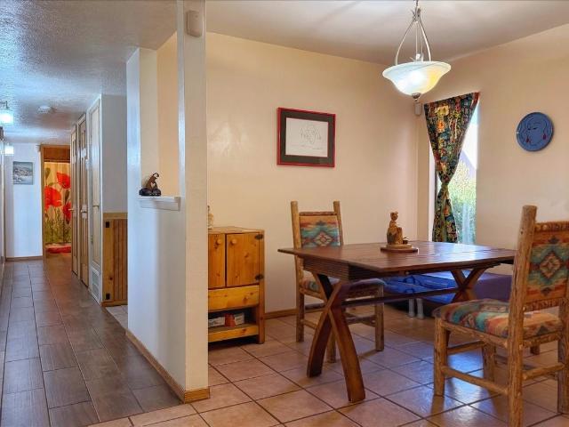 3312 Avenida Del Oro