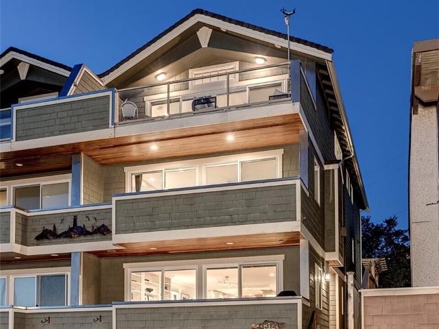 3312 Beach Dr SW, Seattle, WA 98116 | MLS #2515 | Compass
