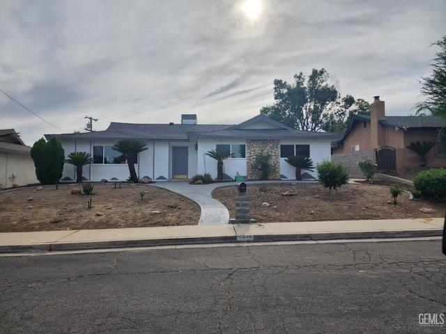 3312 Colgate Ln, Bakersfield, CA 93306