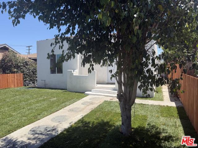 3312 Hyde Park Boulevard