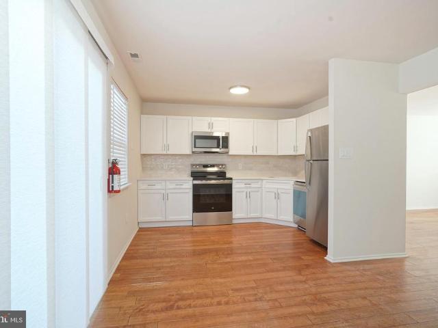 3312 Larkspur Court