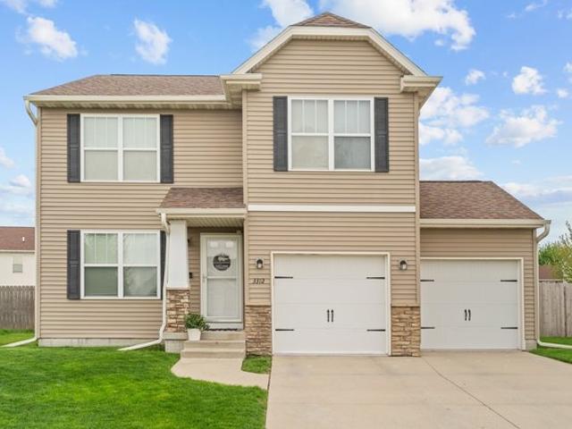 3312 Poplar Dr SW, Bondurant, IA 50035