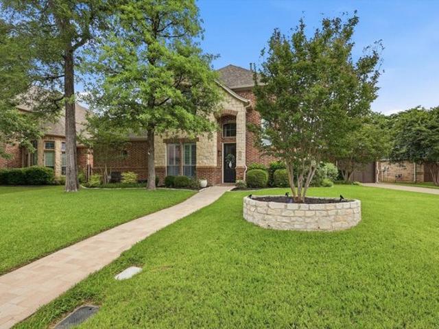 3312 S Riley Ct, Hurst, TX 76054