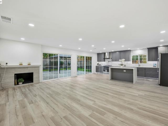 3312 San Marco Ct