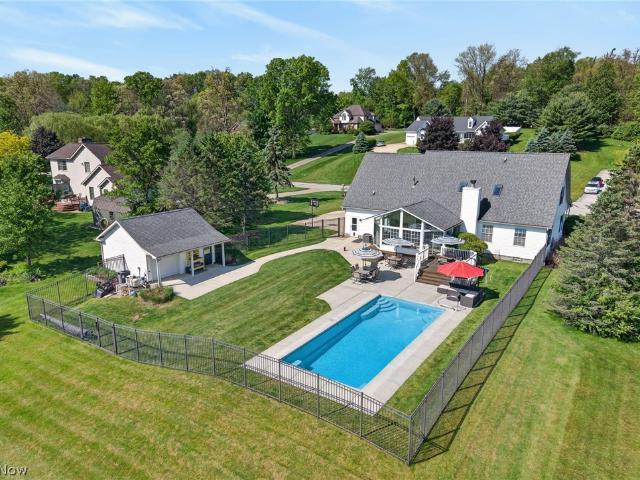 3312 Woods Trail