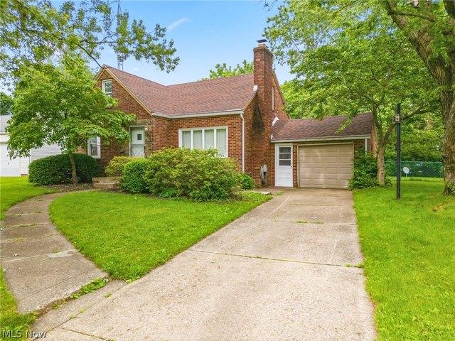 3312 Yale Ave NW, Canton, OH 44709
