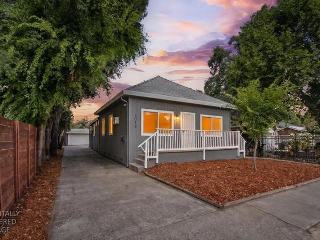 3312 38th St, Sacramento, CA 95817