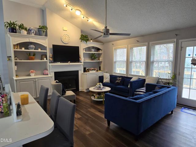3313 Neptune Drive