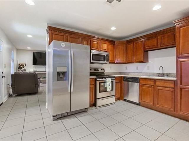 3313 Dauterive Drive