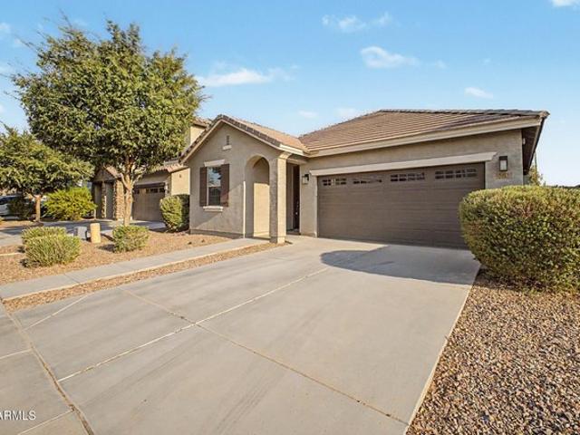 3313 E Russell St, Mesa, AZ 85213