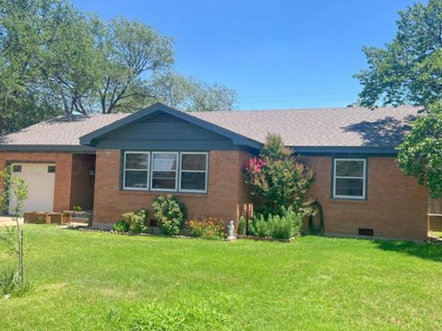 3313 Hobbs Rd, Amarillo, TX 79109