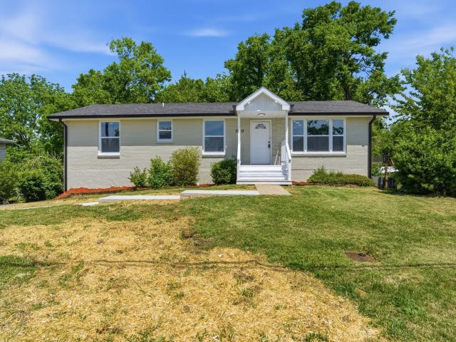3313 Leondale Ter N