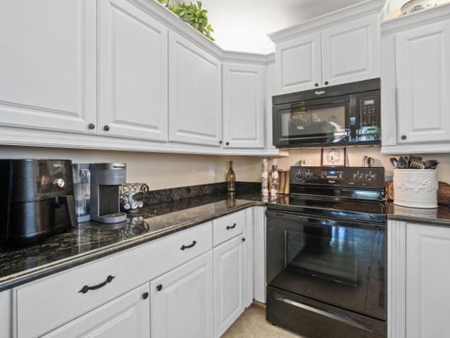 3313 Perimeter Dr #1611, Greenacres, FL 33467