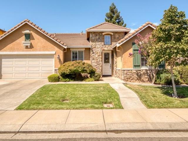 3313 Vancouver Dr, Modesto, CA 95355