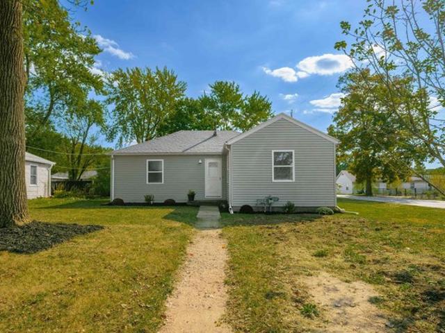 3313 W Torquay Rd, Muncie, IN 47304