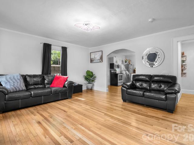 331 5th Avenue SE