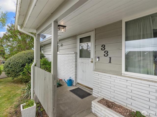 331 81st Ave NE, Lake Stevens, WA 98258 | MLS #2515 | Compass