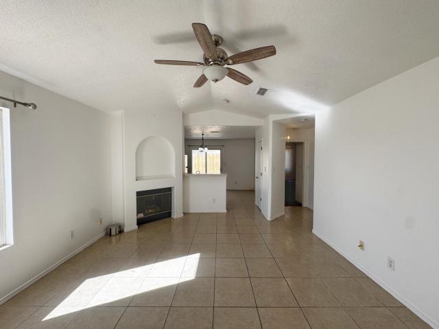 331 Calle Amarillo SW