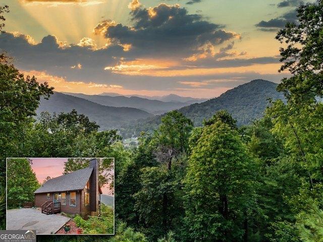 331 Camelot Trl, Clayton, GA 30525