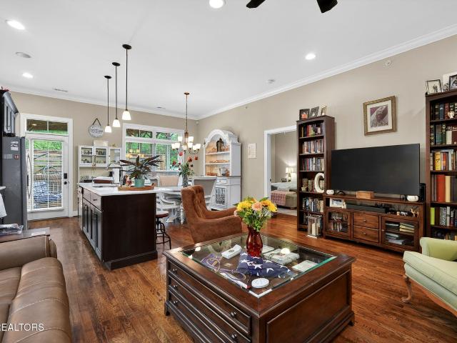 331 Bowerwood Circle