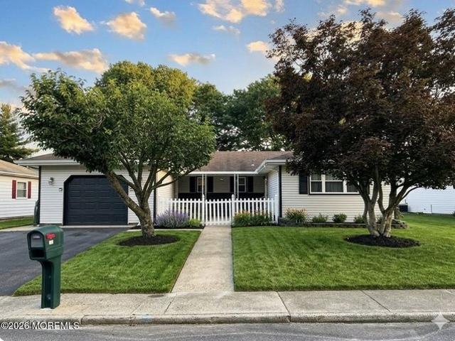 331 Barbados Dr N, Toms River, NJ 08757