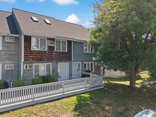 331 Blucher St, Manchester, NH 03102
