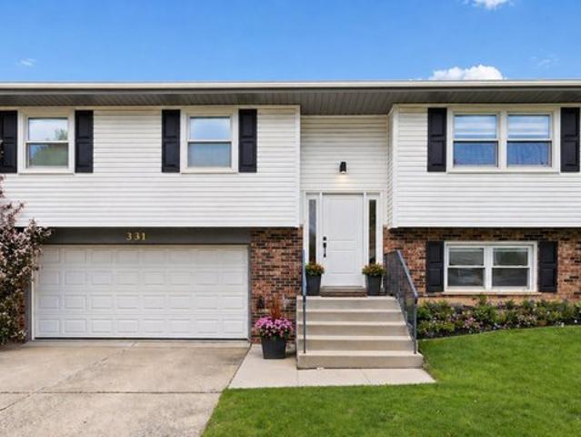 331 Gareth Ln, Schaumburg, IL 60193