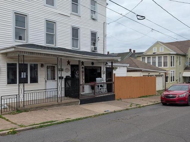 331 E 3Rd Street