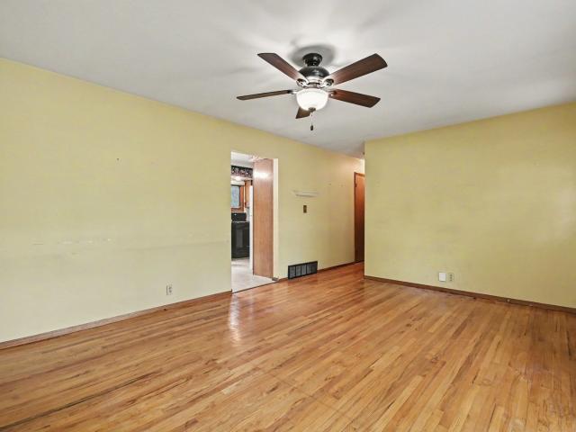 331 E Dresser Road